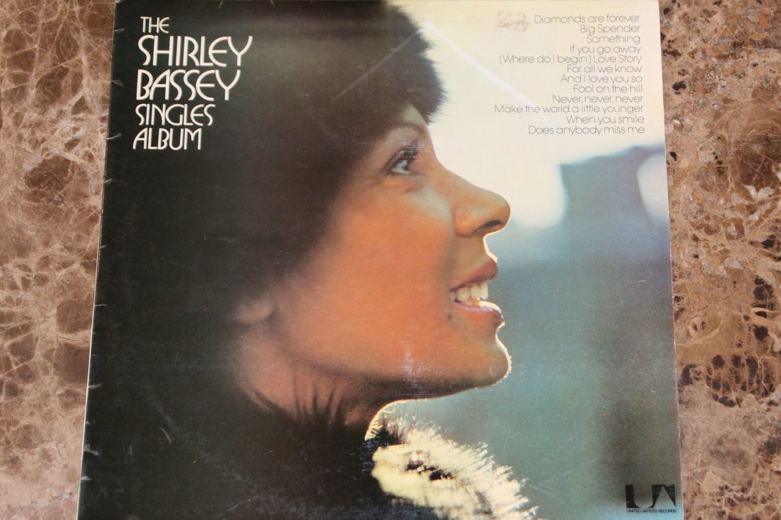 Shirley Bassey The Shirley Bassey Singles Album Gvg Mr Vinyl