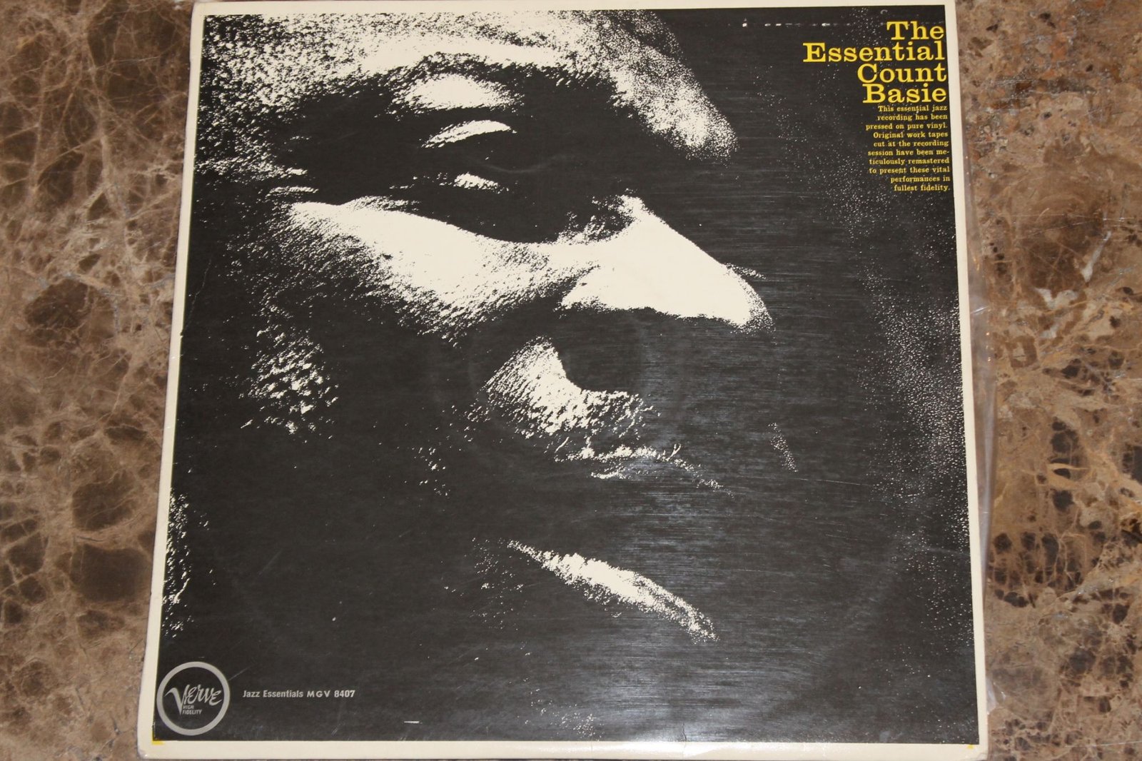 Count Basie - The Essential (VG/G+) - Mr Vinyl