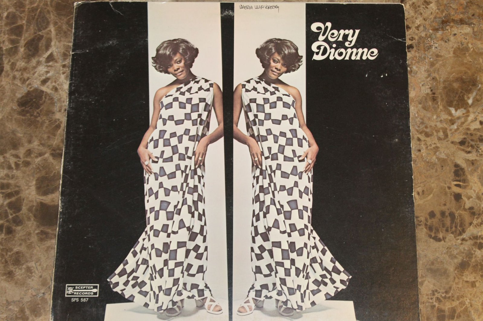 Dionne Warwick - Very Dionne (G+) - Mr Vinyl
